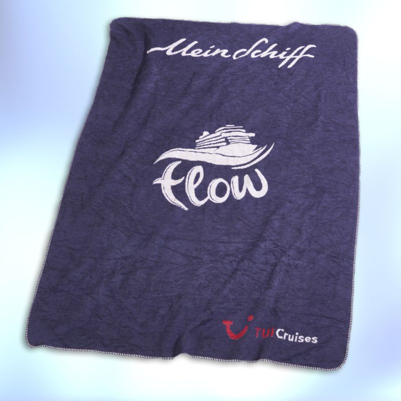 Mein Schiff Flow Cuddly Blanket | TC-324